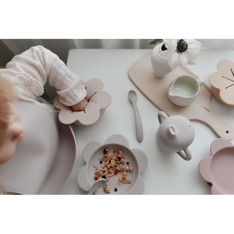 全新Jamie kay-Silicone Cup(Pearl)矽膠鴨嘴杯(珍珠白) | 蝦皮購物