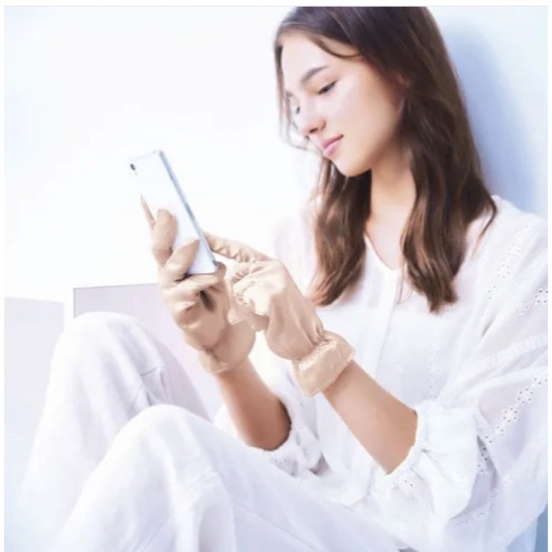 日本進口 Cogit 100%真絲 光滑舒適 晚安 睡眠手套 護理雙手【可操作手機】 | 蝦皮購物