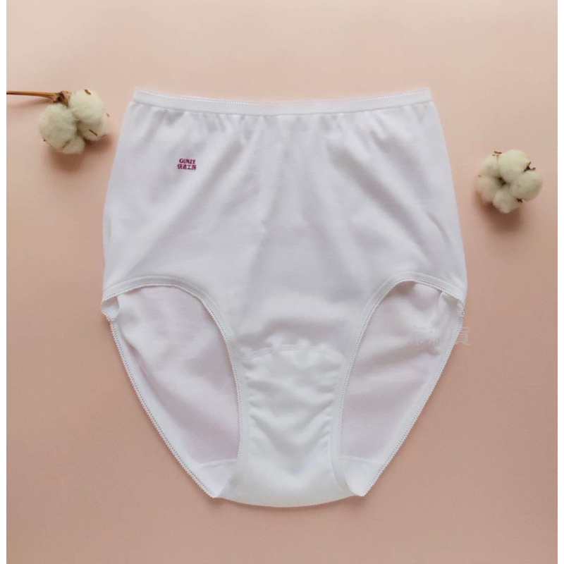 ♡布の雜貨♡ 郡是 日本製 快適工房 女性三角褲 GUNZE 100%良質棉舒適內褲 KQ5070 高腰內褲 現貨 | 蝦皮購物