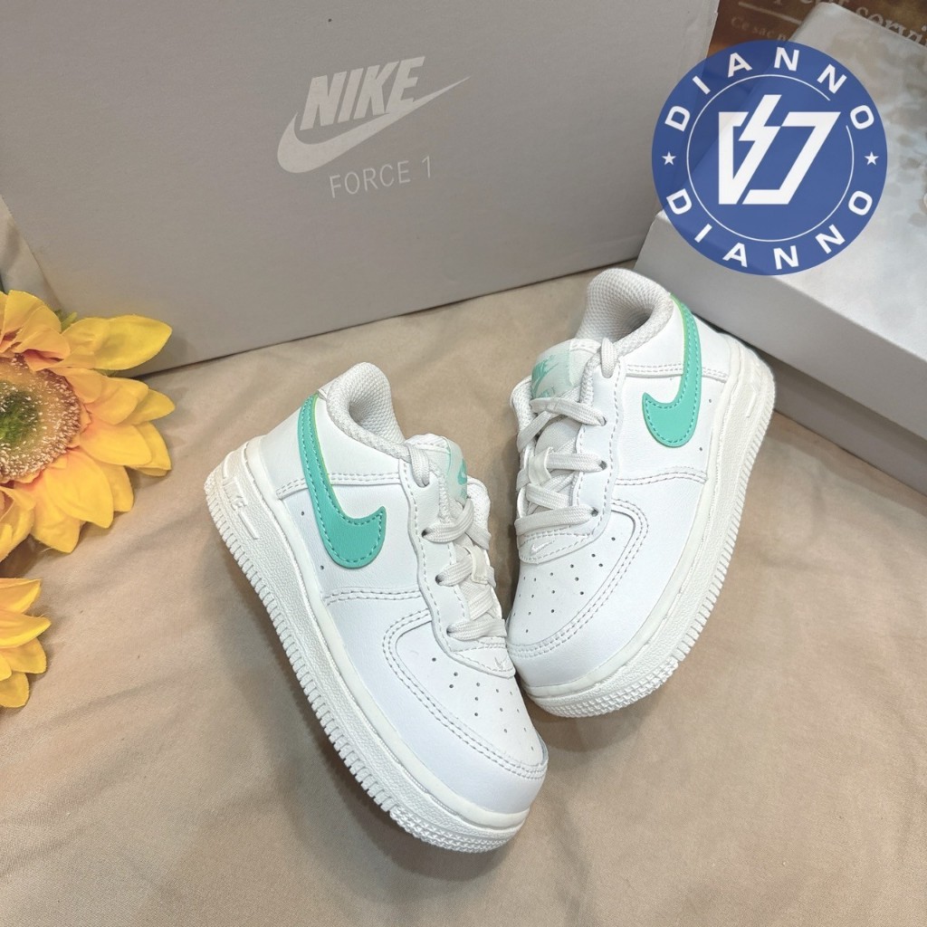 帝安諾-實體店面 Nike Air Force 1 全白 蒂芬妮 綠勾 AF1 小孩 童鞋 白綠 FJ3486-104 | 蝦皮購物