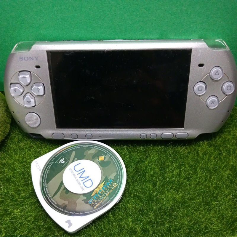 SONY PSP 3007遊戲機附圖一遊戲一片 無電池無充電器無電池蓋 有測試請看說明 | 蝦皮購物