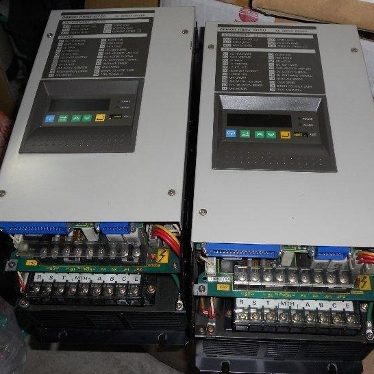 日本 OMRON 歐姆龍 R88D-MT50 伺服驅動器 AC SERVO DRIVER (H1) | 蝦皮購物