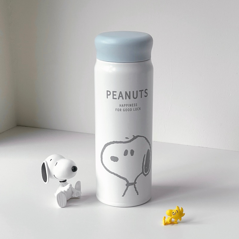 𝐀𝐇 𝐒𝐭𝐮𝐝𝐢𝐨現貨♡日本🇯🇵Peanuts Snoopy史努比480ml雙層不鏽鋼真空保溫瓶 | 蝦皮購物