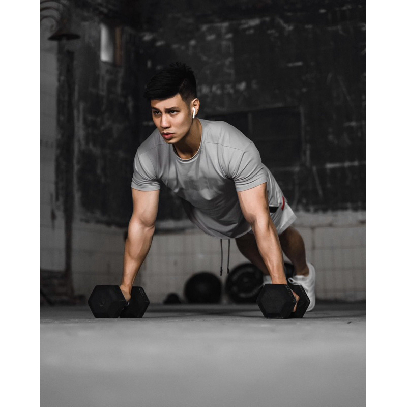 [Taiger] 絕版 現貨 skin soft 訓練 短袖 超透氣 四面拉伸 運動 重訓 IFBB PRO 穿搭 顯壯 | 蝦皮購物