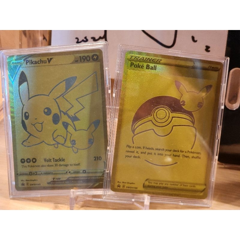 寶可夢 PTCG 25週年 黃金皮卡丘 黃金寶可夢球 美版英文版 全新未拆 | 蝦皮購物