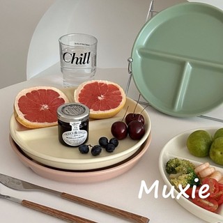 【Muxie♡沐曦生活】簡約 分格盤 餐盤 早餐盤 大人 兒童 陶瓷餐具 家用 水果 定量盤 減肥 餐盤 ins風餐盤 | 蝦皮購物