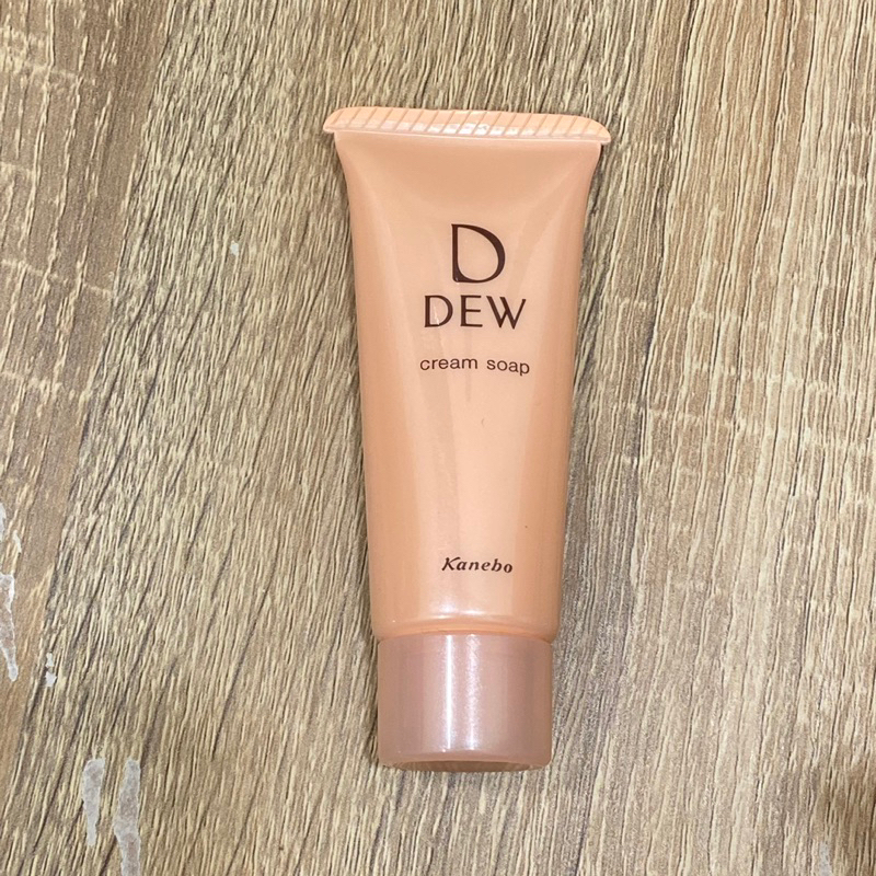 [全新]DEW 水潤洗顏皂霜 20g | 蝦皮購物