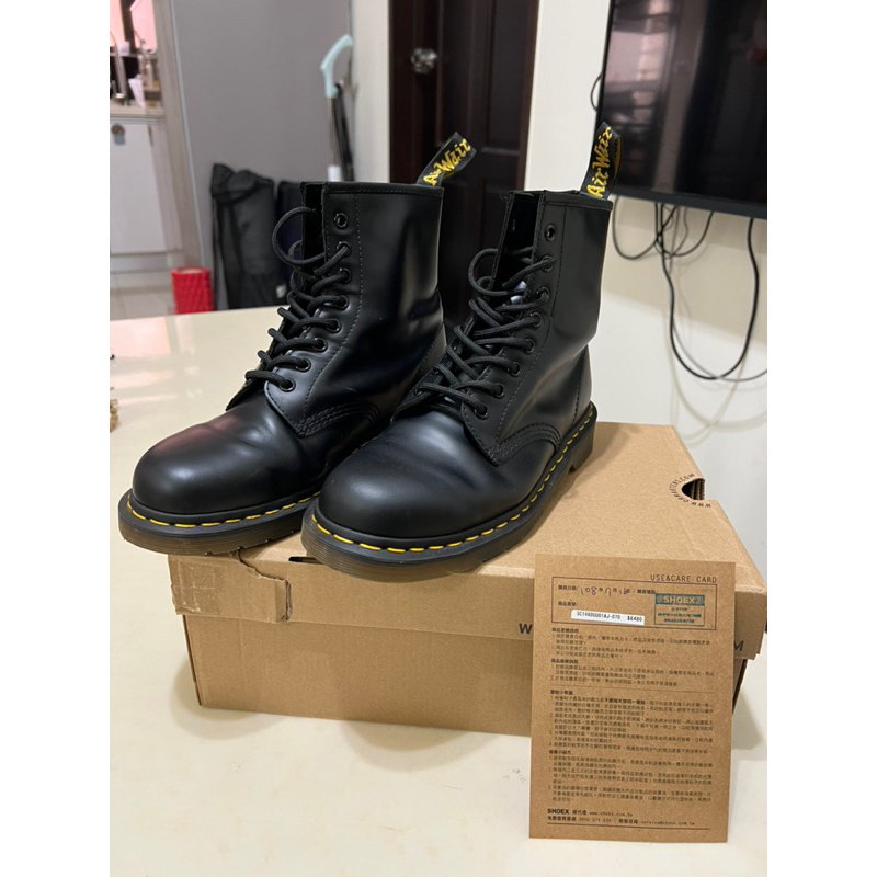 DR. MARTENS 8孔馬汀靴 1460 UK7 | 蝦皮購物