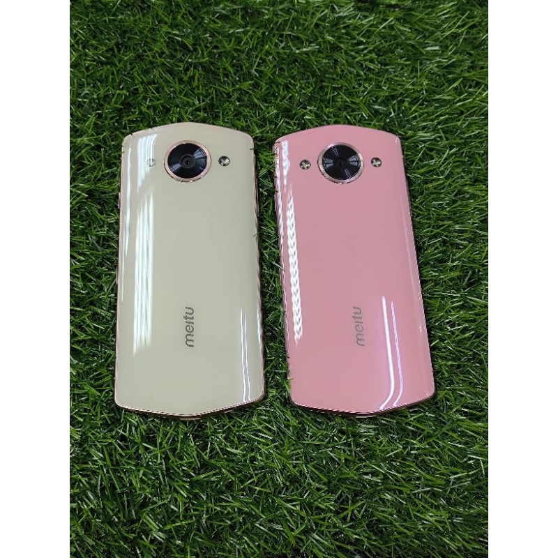 美圖 Meitu M8 AI人工智慧自拍手機 展示機/出租機出清 | 蝦皮購物
