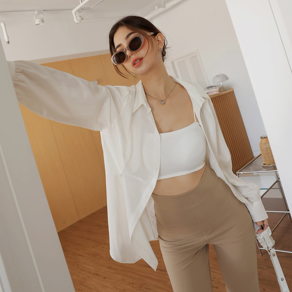 AIR SPACE PLUS 2WAY歐膩必備修身長版襯衫(白/灰藍) 女裝 現貨 大尺碼 中大尺碼 | 蝦皮購物