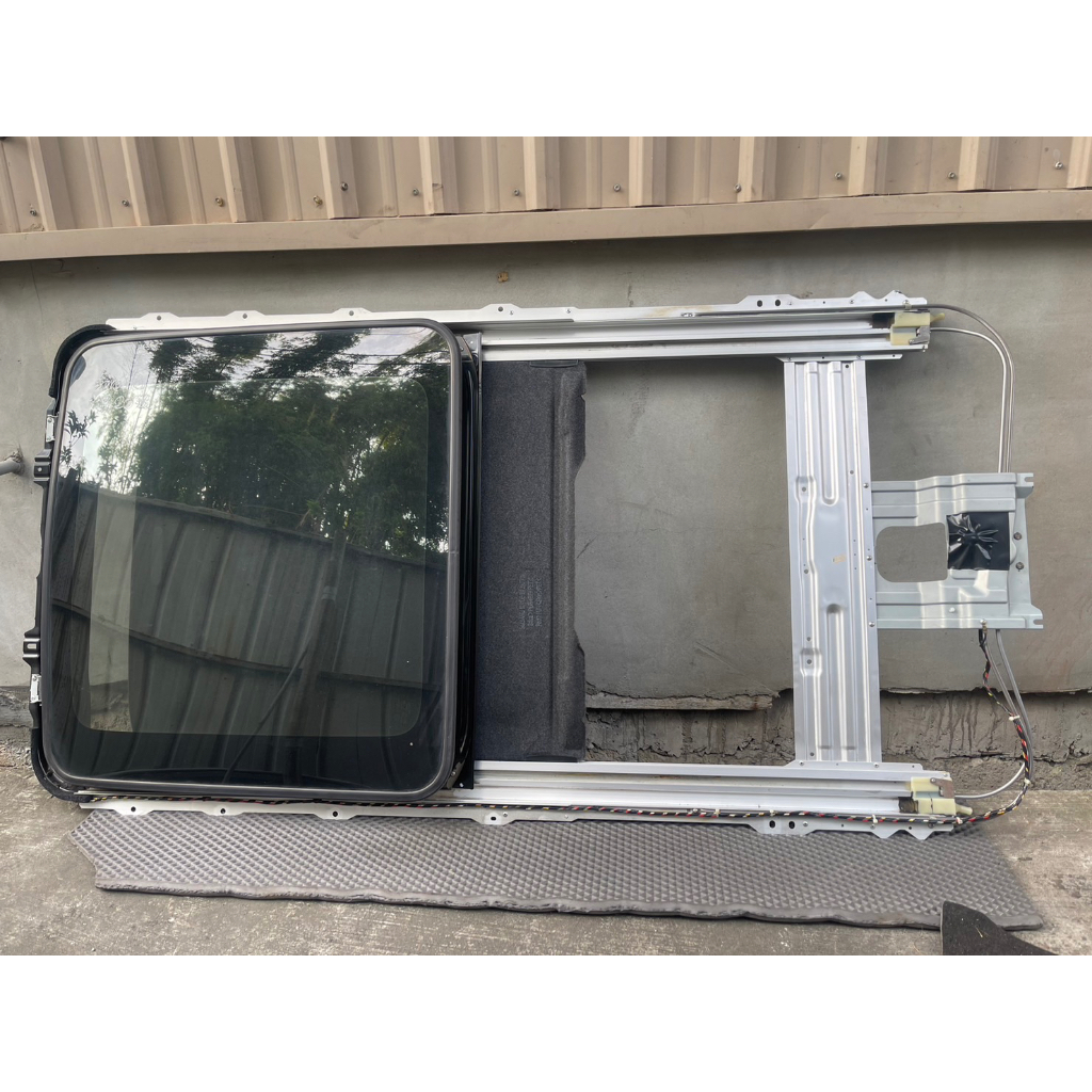 天窗總成 FORESTER 08-12 三代森 森林人 SUBARU 速霸陸 天窗馬達 天窗玻璃 天房飾板 天房排水 | 蝦皮購物