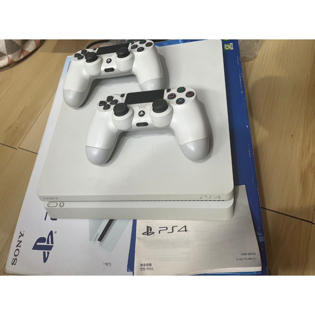 白色ps4 slim薄型主機 500G(原廠無改機) | 蝦皮購物