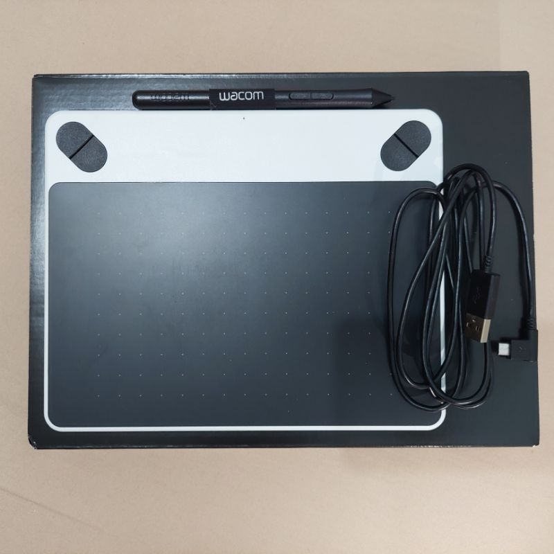 Wacom Intuos Draw CTL-490 塗鴉創意繪圖板 白 (小) | 蝦皮購物