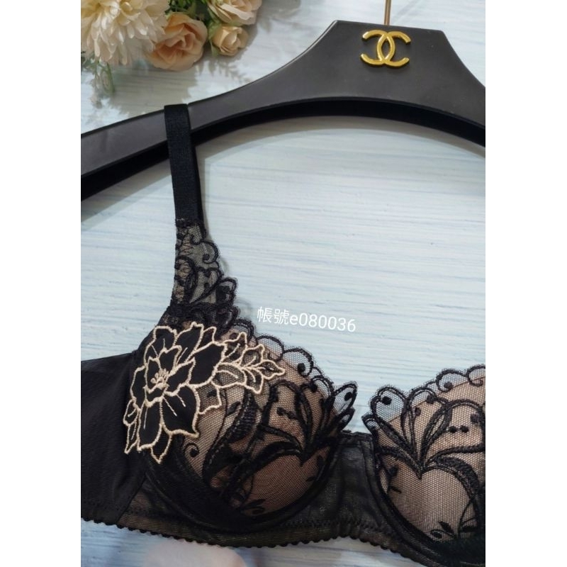 【金華歌爾】日本進口 集中 托高 刺繡蕾絲內衣 美背無痕 80B，75B 原價2980 黑色 | 蝦皮購物