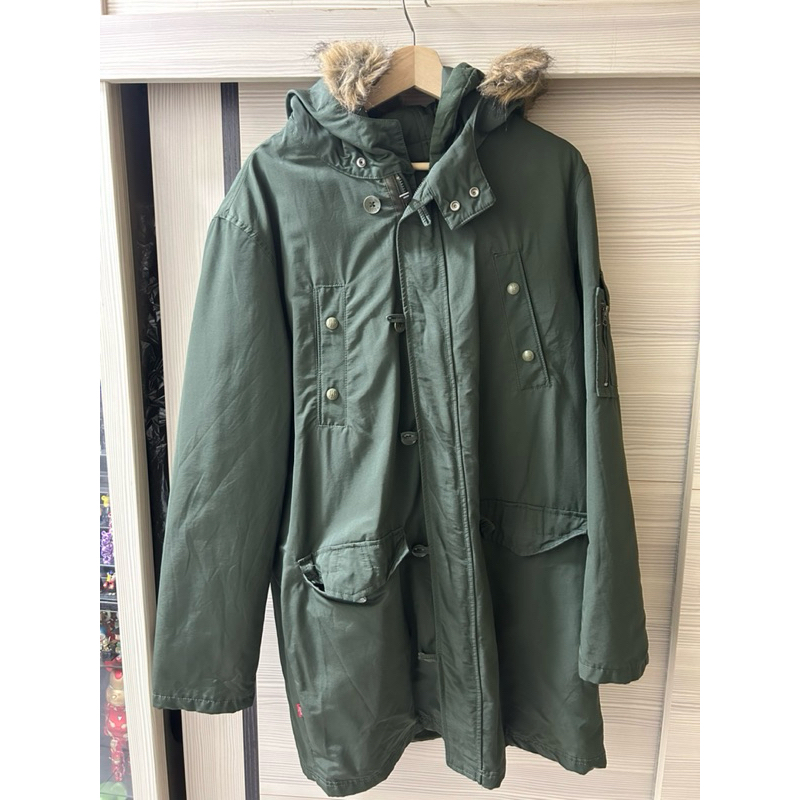 Levi’s 軍綠 雙層鋪棉 連帽軍裝大衣外套 尺寸：XL 二手美品 | 蝦皮購物