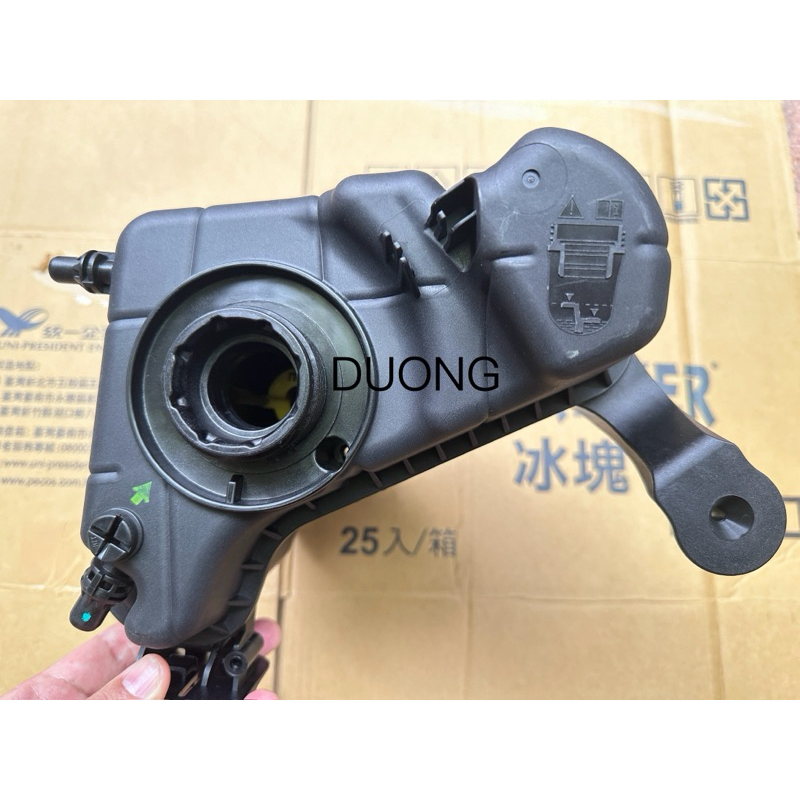 BMW B48 副水桶 輔助水桶 副水箱 17138677649 | 蝦皮購物