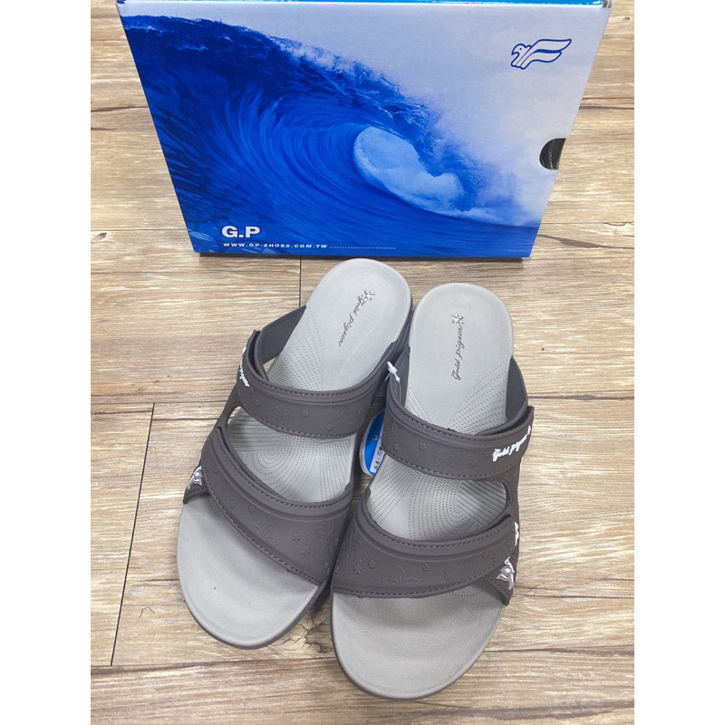 G.P-G9377W-30 現貨 預訂 涼拖鞋 拖鞋 魔鬼氈 調整帶 運動 慢跑 休閒 健走 室內 室外 輕量 舒適 | 蝦皮購物