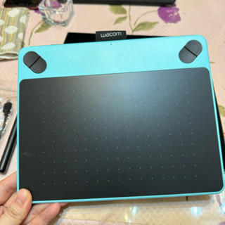 Wacom Intuos Draw CTL-490/W0-CX塗鴉創意繪圖板-藍色(小) | 蝦皮購物
