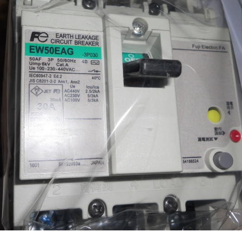 日本 FUJI 富士 漏電斷路器EW50EAG 3P 30-50A 5kA 100-230-440VAC適用過載+漏電 | 蝦皮購物