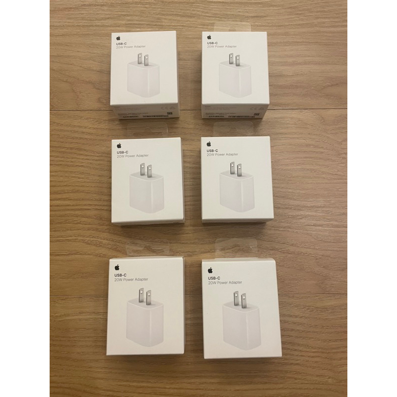 現貨 Apple 原廠 A2305 20W USB-C 電源轉接器 充電頭 豆腐頭 (MHJA3TA/A) | 蝦皮購物