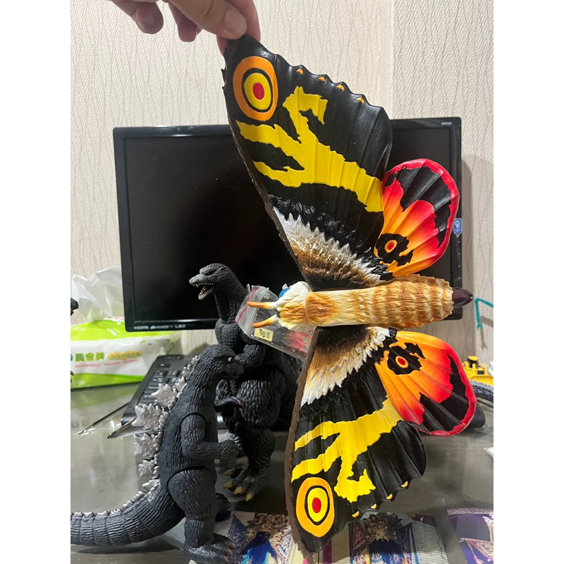 萬代 8寸 魔斯拉 2003 SOS魔斯拉 摩斯拉 成蟲 軟膠 | 蝦皮購物