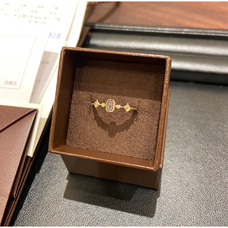 ️二手戒指[agete] 10k海水藍寶拉長石鑽石戒指-11號 | 蝦皮購物