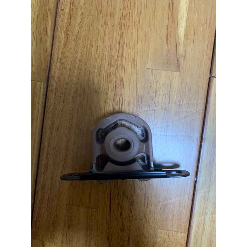 Audi 奧迪 原廠 4H0253099A A1 A4 A5 A6 A8原廠排氣管吊耳，排氣管固定環，排氣管固定座 | 蝦皮購物