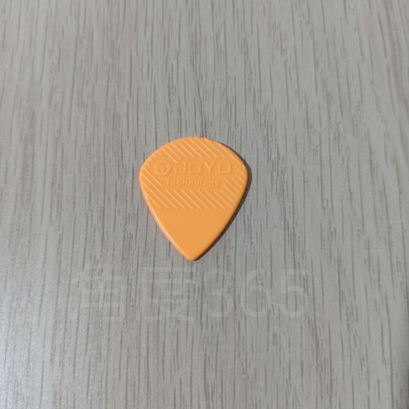 JOYO 匹克 pick 吉他 1.5mm 水滴型 撥片 彈片 電吉他 黑色 橘色 塑膠片 貝斯 烏克麗麗 | 蝦皮購物