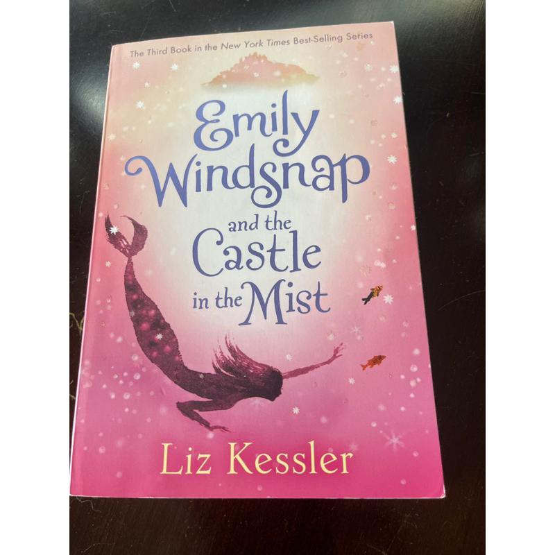 Emily windsnap and the castle in the mist #3 第三冊 | 蝦皮購物