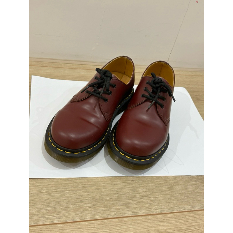 二手 Dr. Martens 馬汀大夫 1461 三孔 UK3 酒紅 基本款 | 蝦皮購物