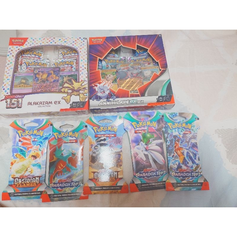 現貨*美版 國際版(寶可夢151 朱&紫胡地禮盒 高級禮盒) PTCG:SV3.5 Alakazam ex | 蝦皮購物