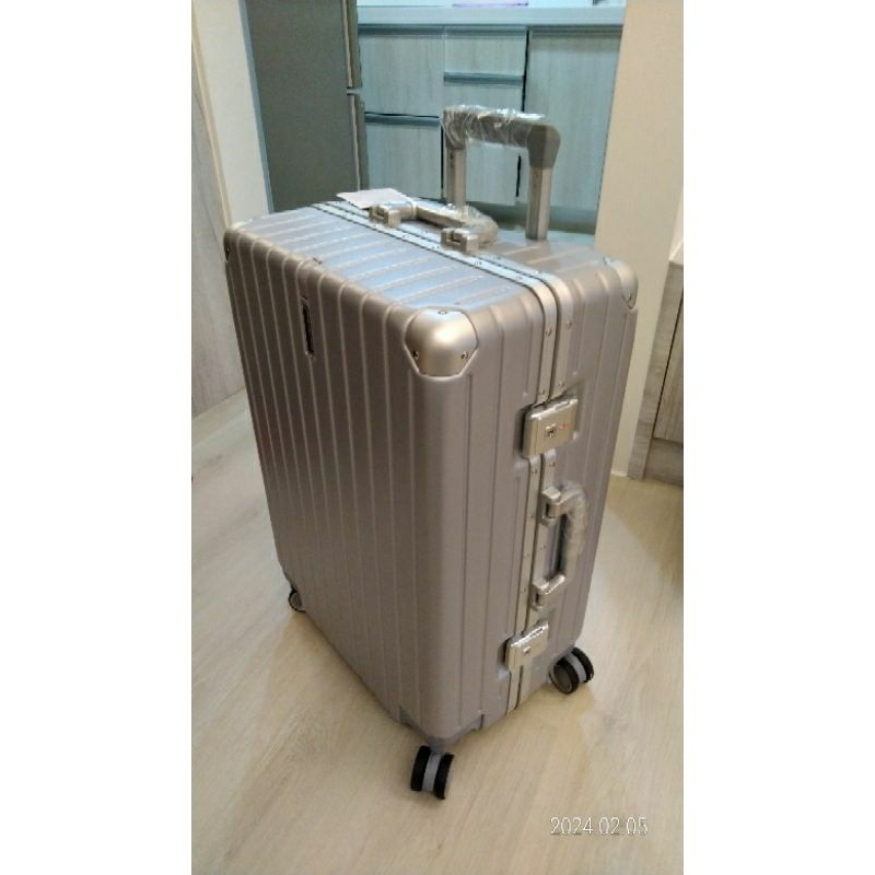 全新 CUMAR 24吋 銀色 行李箱 鋁框拉桿SP-2401 | 蝦皮購物