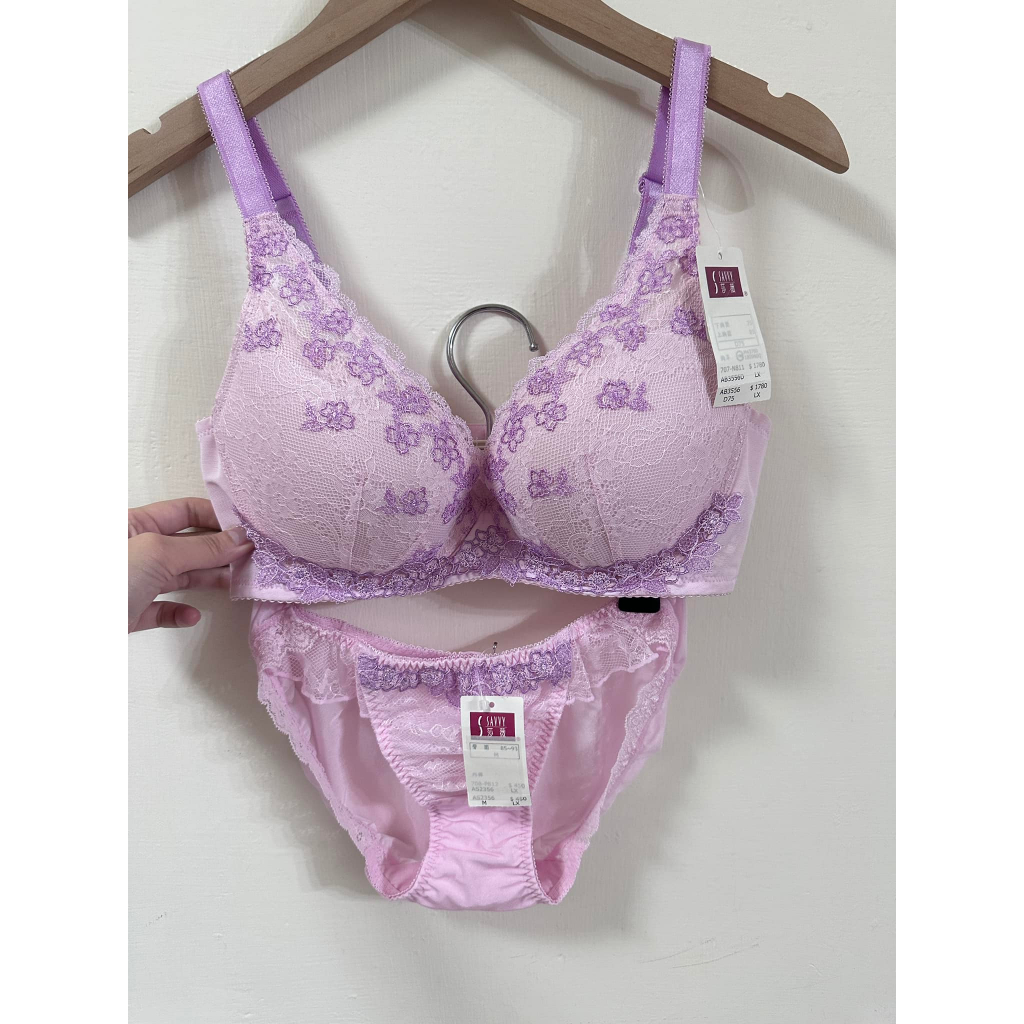 華歌爾 內衣 莎薇 水袋 胸部UPUP 水襯墊 D70 D75 75D 內衣 粉紫色 夏日 清爽 蕾絲 成套 內褲M | 蝦皮購物