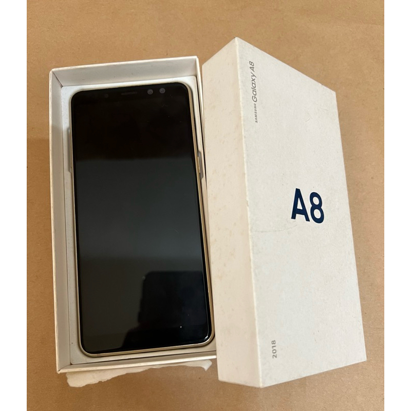 二手三星手機Galaxy A8,32G記憶體,5.6吋,1600萬畫素鏡頭,雙前置鏡頭,全螢幕設計,貨況佳無損 | 蝦皮購物