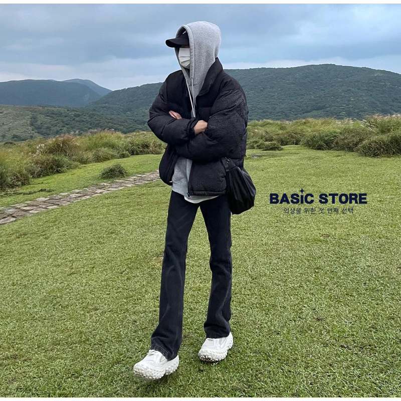 【BASIC】24H出貨｜素色修身微喇牛仔褲 實拍 修身 版型超頂 男女 男生必備 | 蝦皮購物