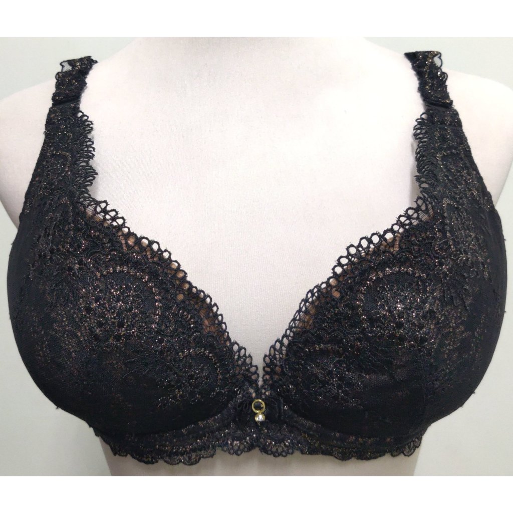 惜福良品｜黑牌 SWEAR 思薇爾 炫金魅影系列 蕾絲包覆內衣 (黑) 罩杯尺碼：34/75D 內衣，請看「商品描述」 | 蝦皮購物