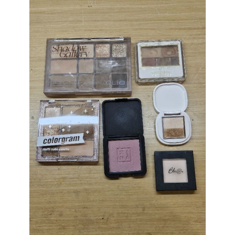 24h內出貨‼️二手彩妝 眼影盤 腮紅 Clio Canmake colorgram 3ina media revlon | 蝦皮購物