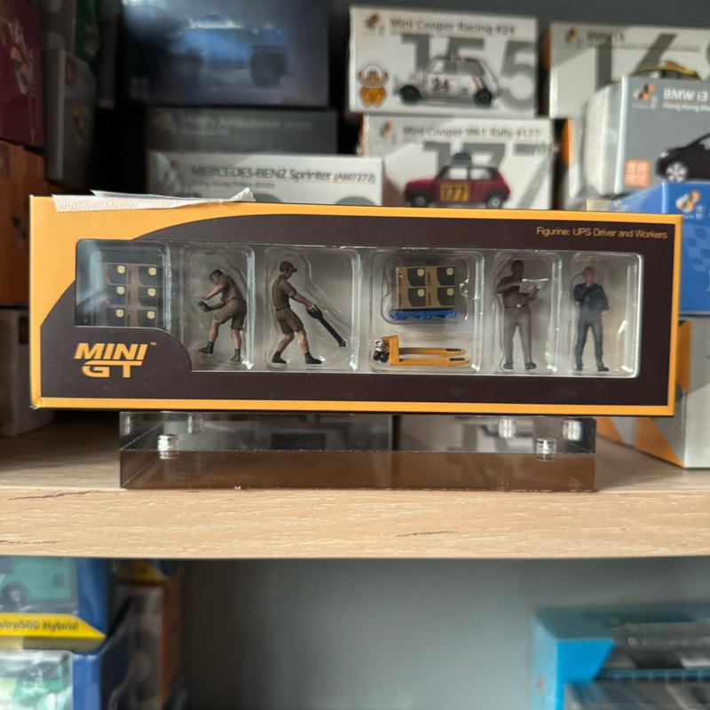 【模幻力量】現貨 MINI GT 1/64 1/64 Figurine: UPS Driver and workers | 蝦皮購物