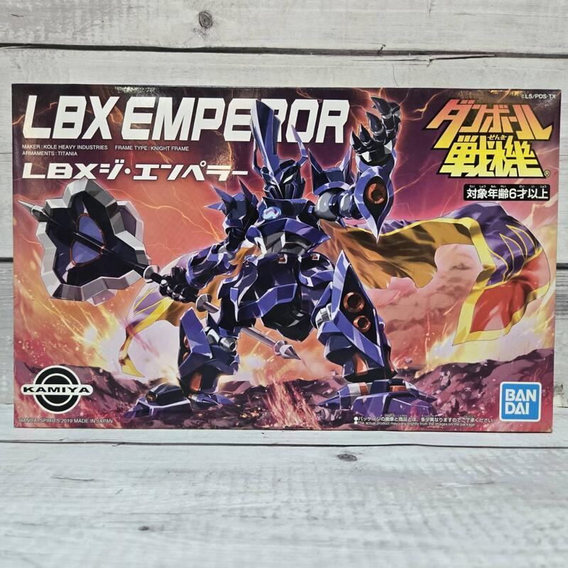 《GTS》模型 BANDAI 紙箱戰機 LBX 006 皇帝 5057658 | 蝦皮購物