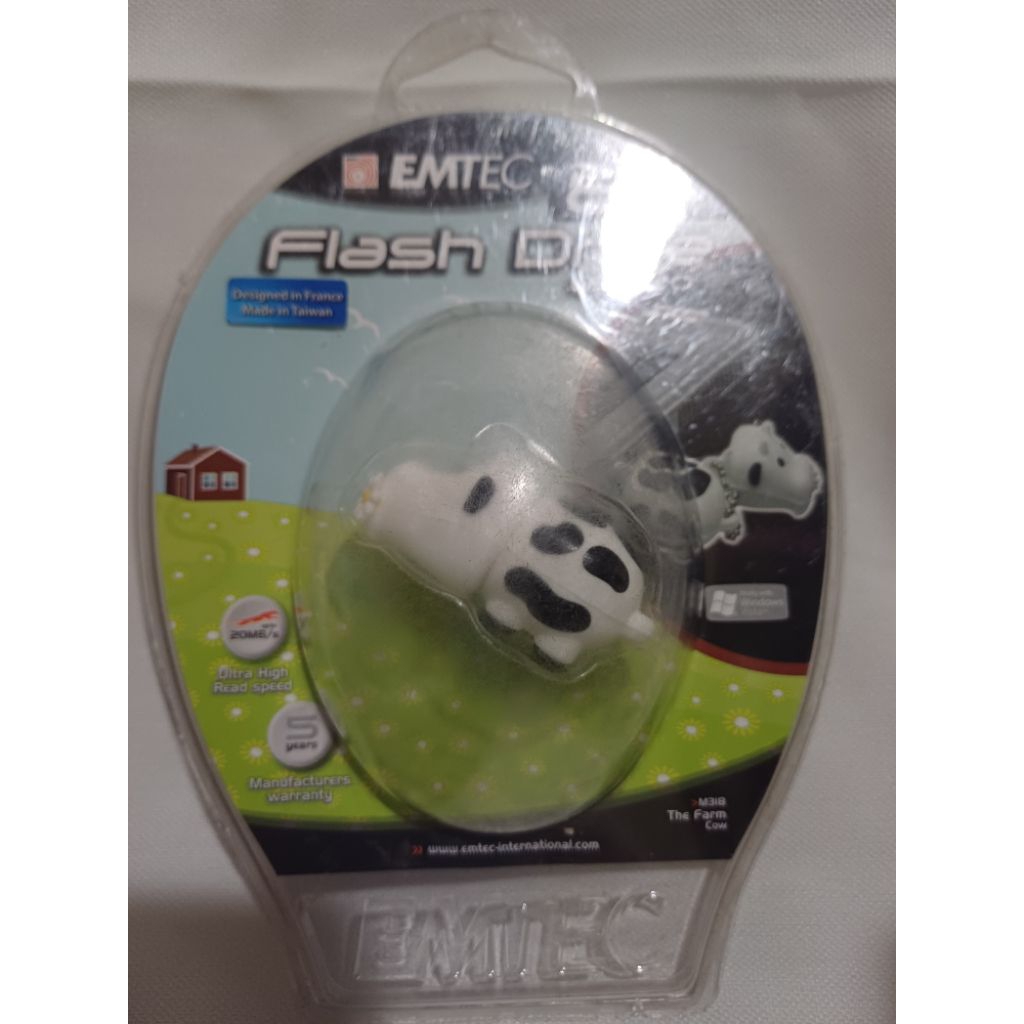 全新～EMTEC USB 隨身碟8GB The Farm Cow 牛牛 | 蝦皮購物