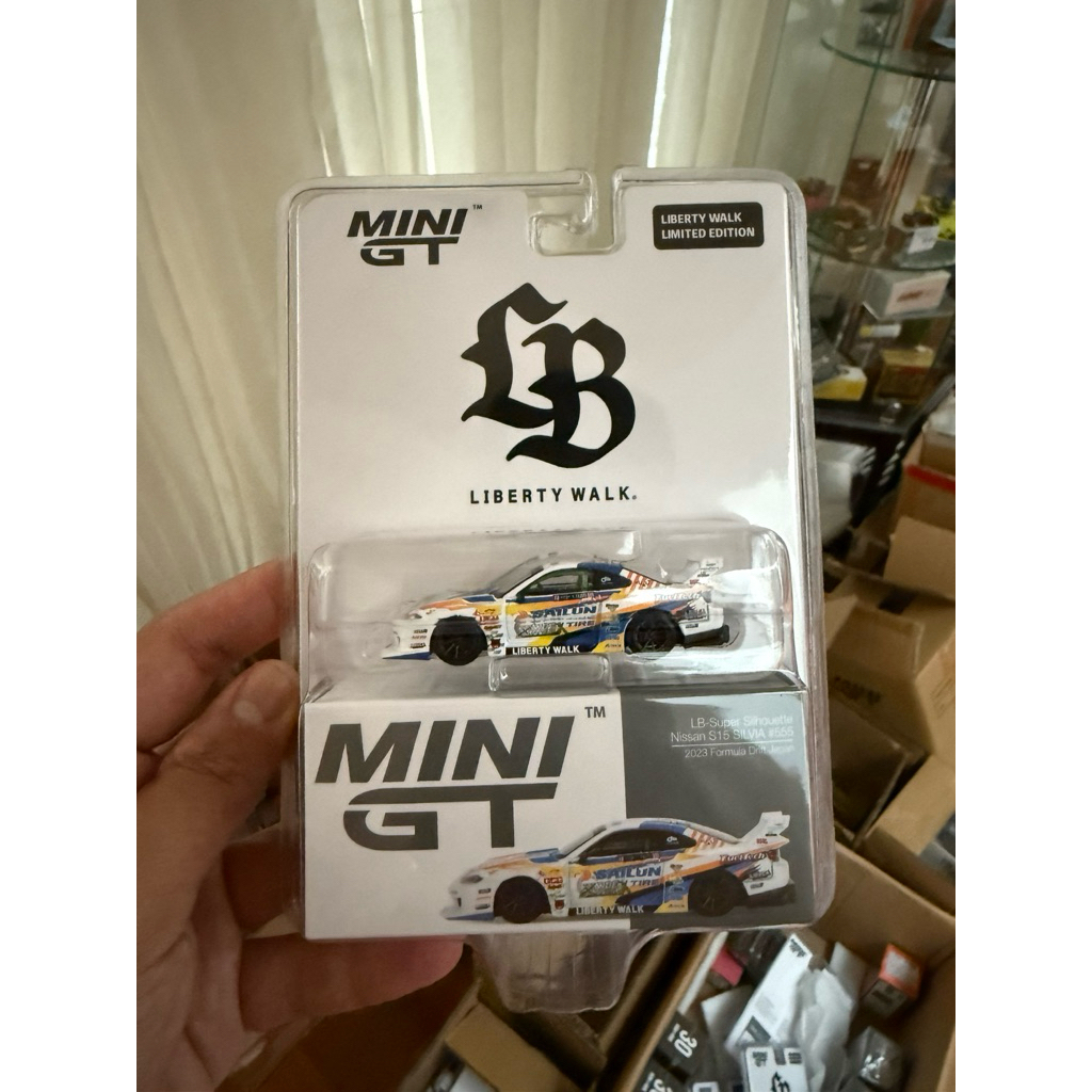 【阿雲】LBWK限定 1/64 MINI GT LB #809 NISSAN S15 SILVIA #555 | 蝦皮購物