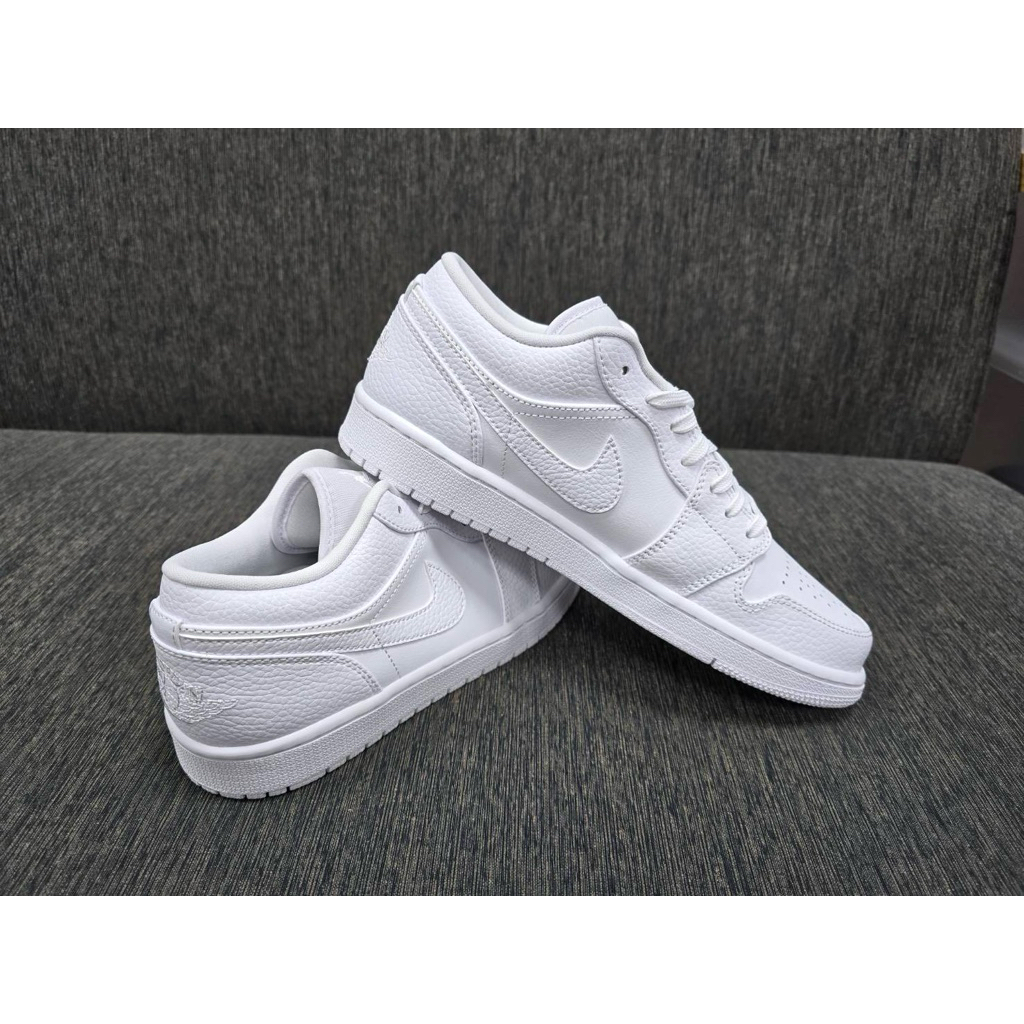 Air Jordan 1 Low Triple White 553558-130 [全新正品] | 蝦皮購物