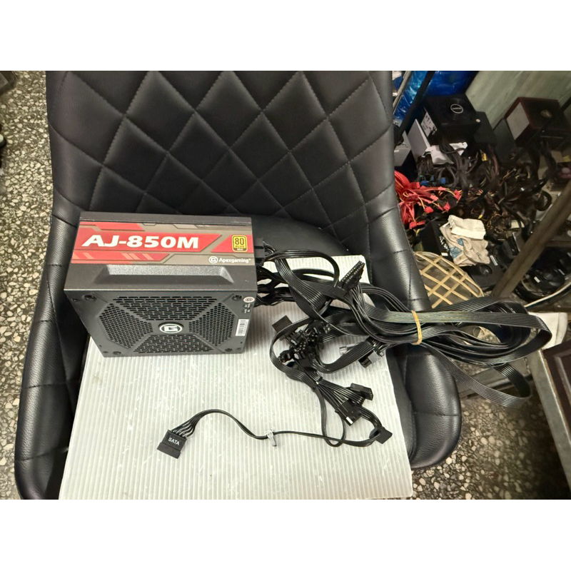 電腦雜貨店～Apexgaming(首利）AJ-850M(850W)雙8/金牌 模組電源供應器 二手$1300 | 蝦皮購物