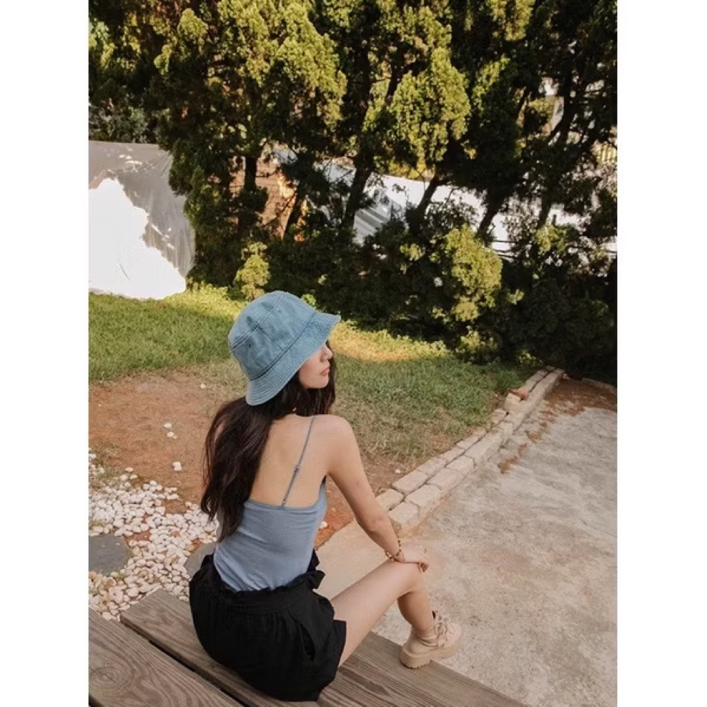 【Mercci22】舒適彈力細肩Bratop(四閨蜜聯名款-Liz) 灰藍S | 蝦皮購物