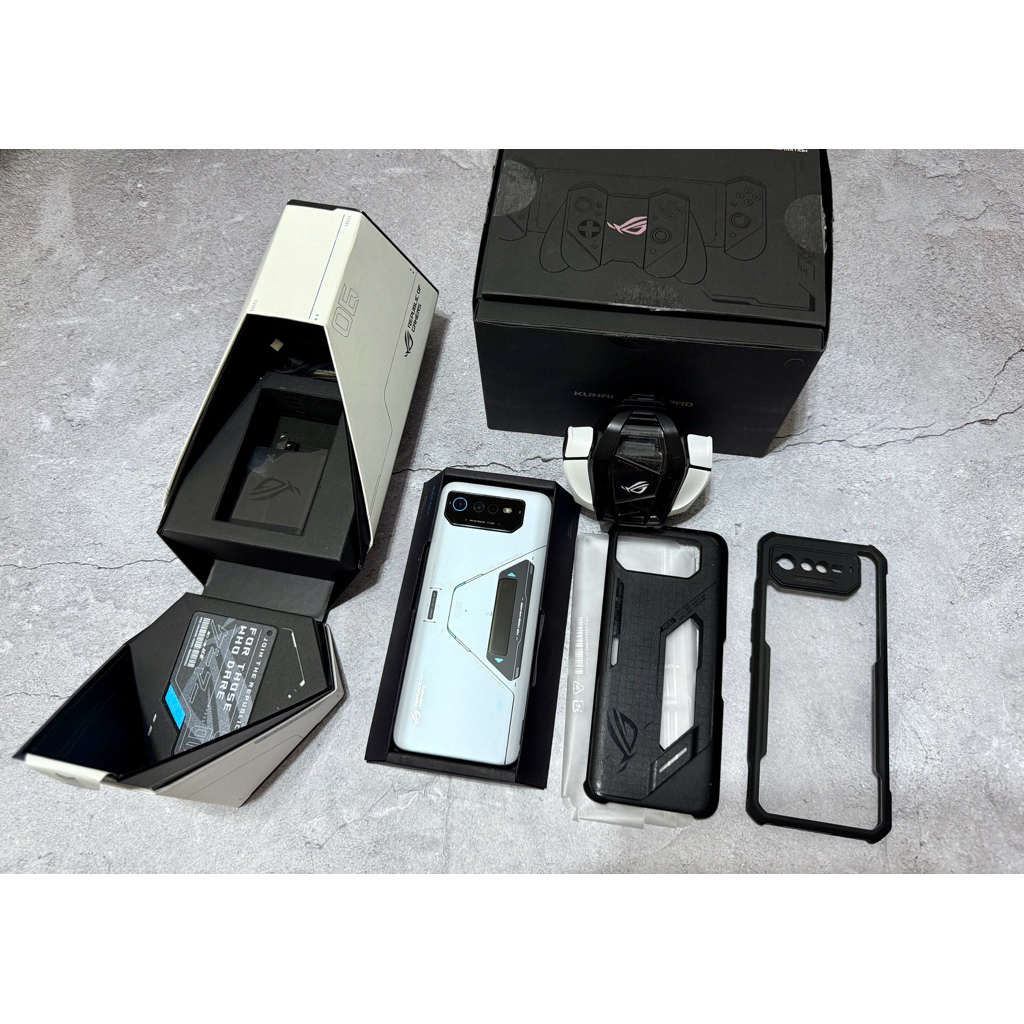 ASUS ROG Phone 6 Pro 極光白 18+512G 大全配 黑鯊 rog5 6 8 7 6D 9 PRO | 蝦皮購物