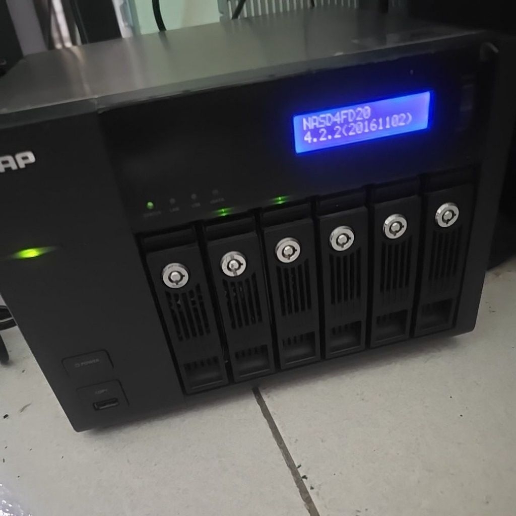 貨暢其流,威聯通NAS（附鑰匙）QNAP TS-669 Pro 6BAY NAS | 蝦皮購物