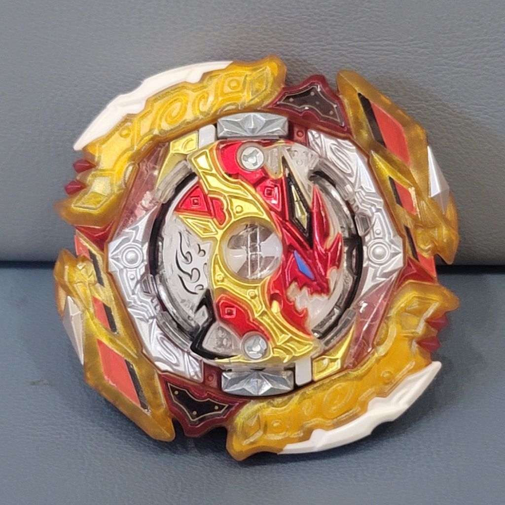 B-205 爆裂巨神｜正版二手戰鬥陀螺｜爆烈世代 TOMY TARARA | 蝦皮購物