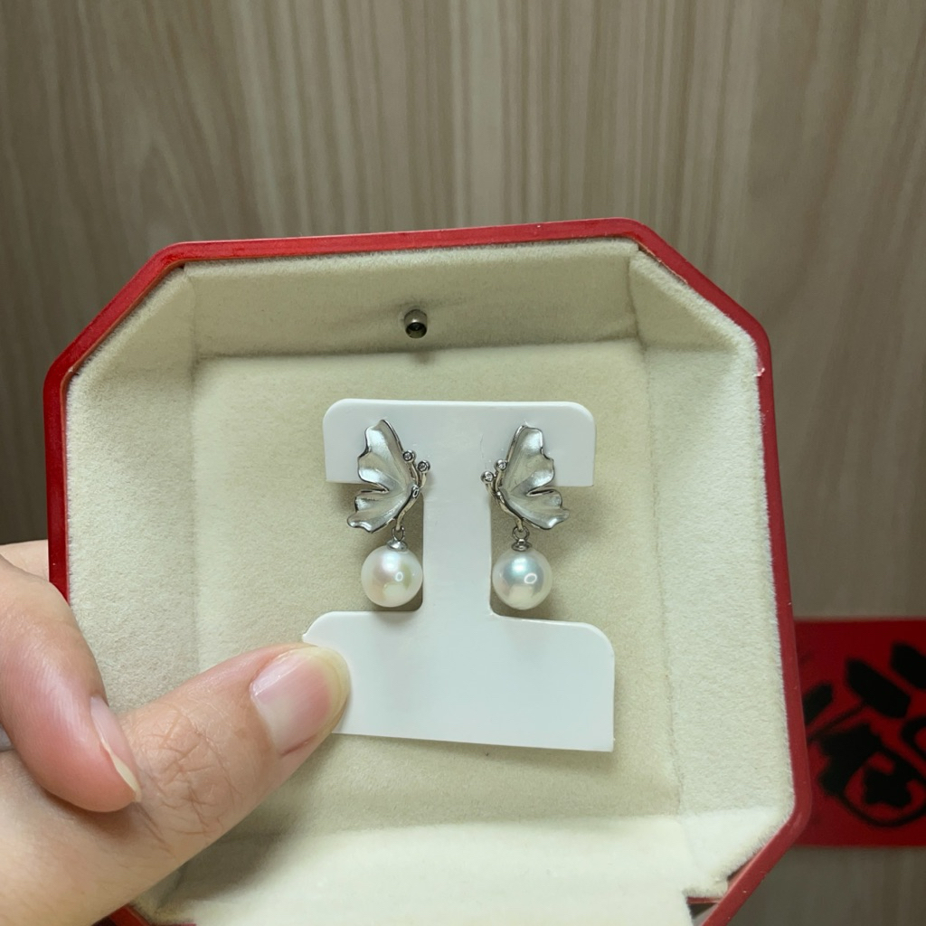 天然淡水極光珍珠耳環，8-9 mm極光正圓，S925精工純銀配件 | 蝦皮購物