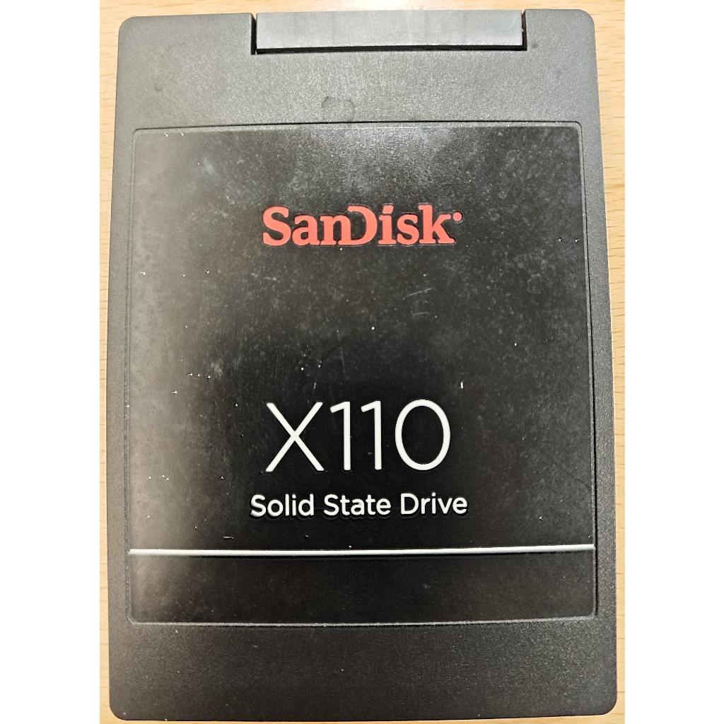Sandisk X110 128G MLC SSD 128gb + Lenovo外接硬碟盒 | 蝦皮購物