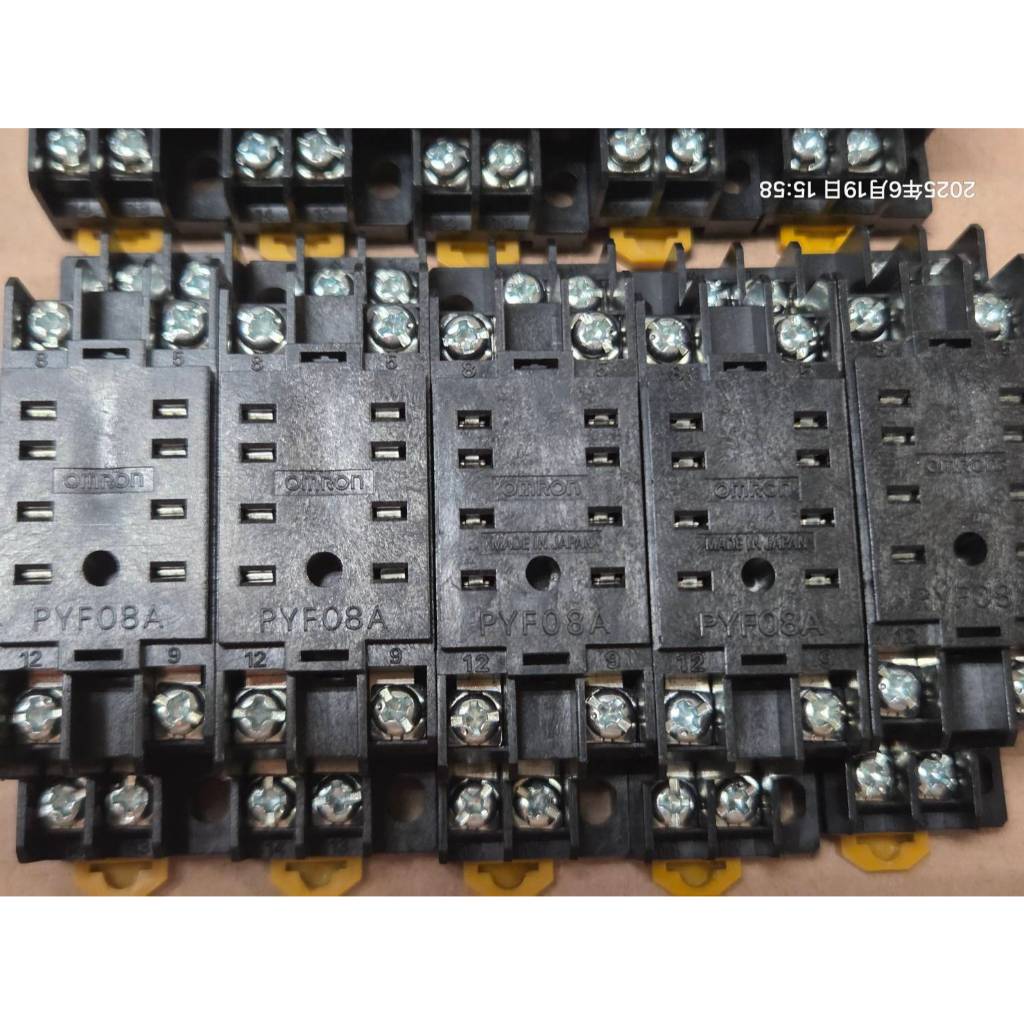 OMRON歐姆龍 繼電器 底座 腳座PYF08A PYF14A 手指防護PYF08A-E PYF14A-E | 蝦皮購物